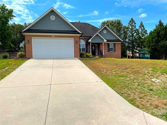 328 River Birch Cir, Mooresville, NC 28115