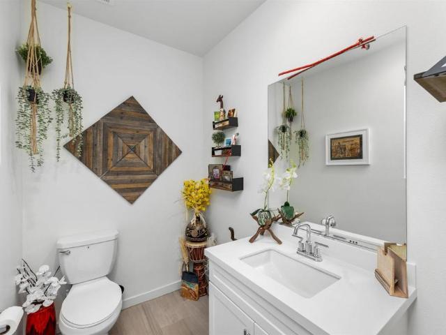 328 Waverunner Court