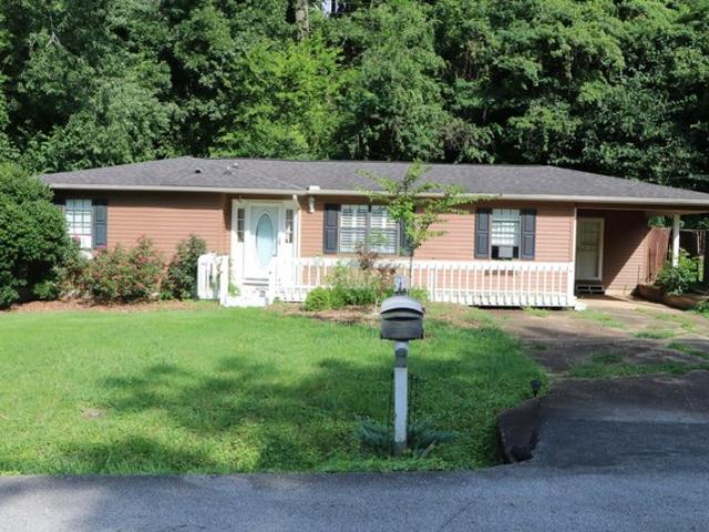 328 Warren Dr, Chattanooga, TN 37419