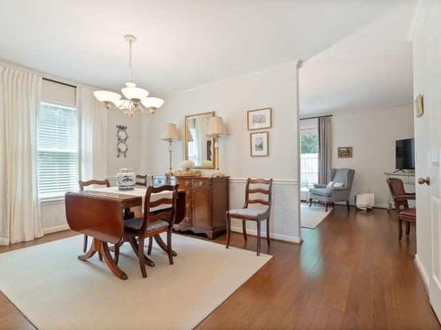 328 Westfield Dr