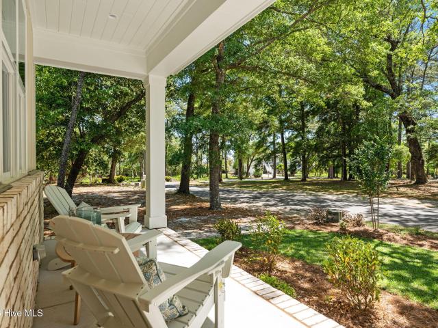 3295 Marsh View Drive SW