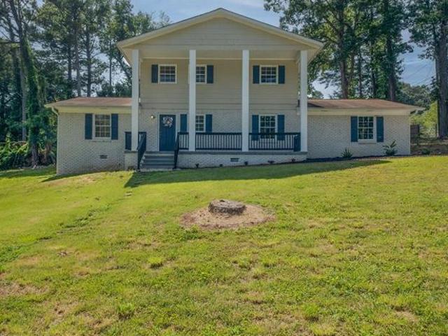 3295 Clearview Dr SW, Marietta, GA 30060