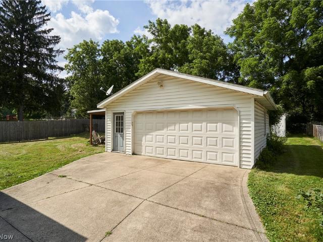3295 Tisen Road