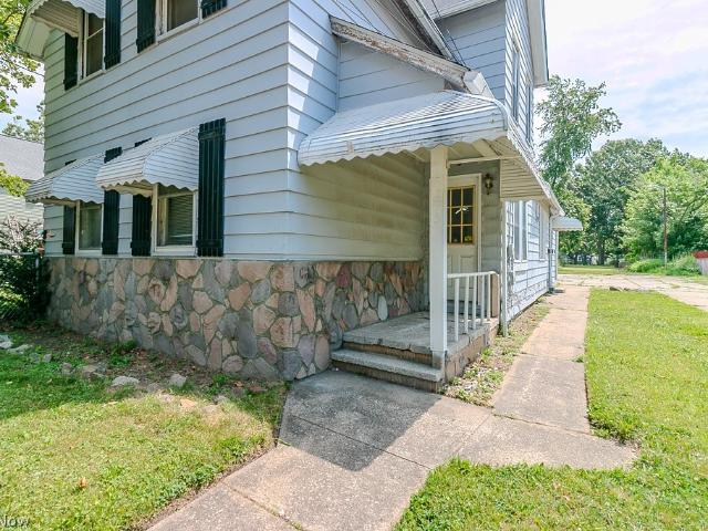3295 W 46th Street
