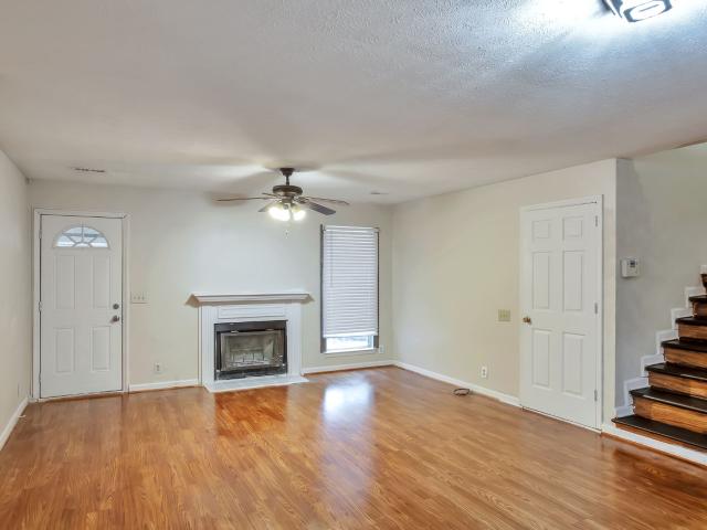 3296 Anderson Rd