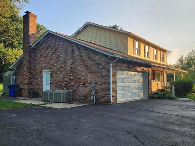 3297 Raymonds Way