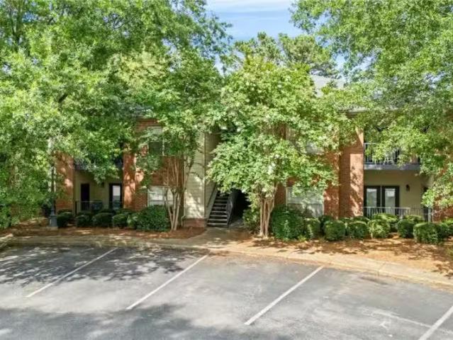 3297 S COLLEGE ST APT E102, AUBURN, AL 36830
