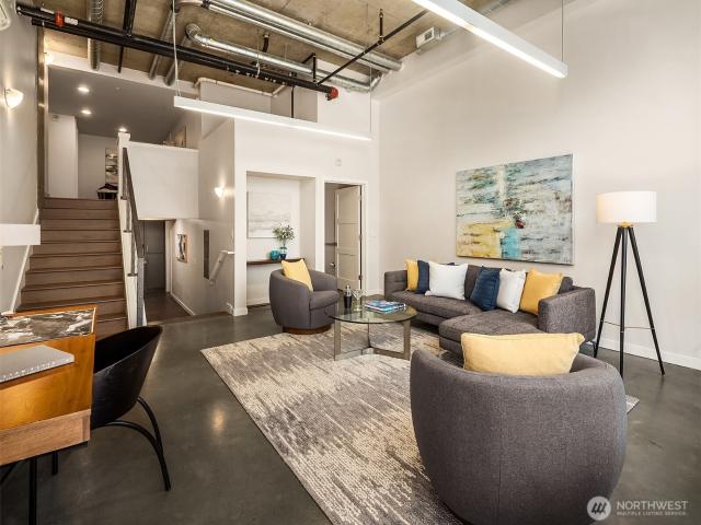3298 NE 65th Street # 103