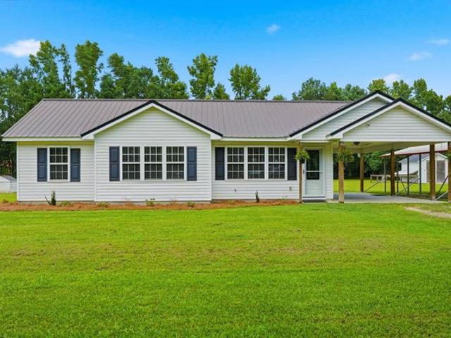 3298 Bakersfield Rd, Loris, SC 29569