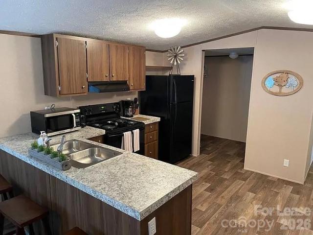 3298 Pea Ridge Road