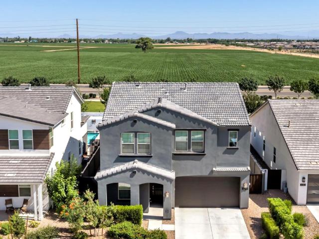 3298 w garnet street