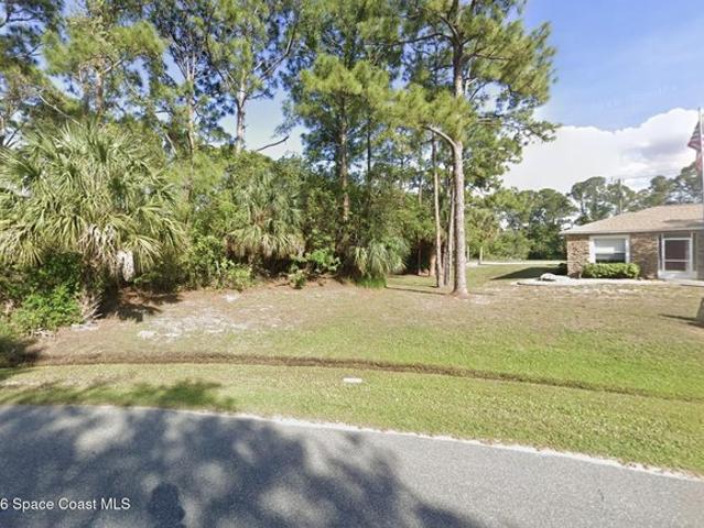 3299 Hainlin Ave SE, Palm Bay, FL 32909