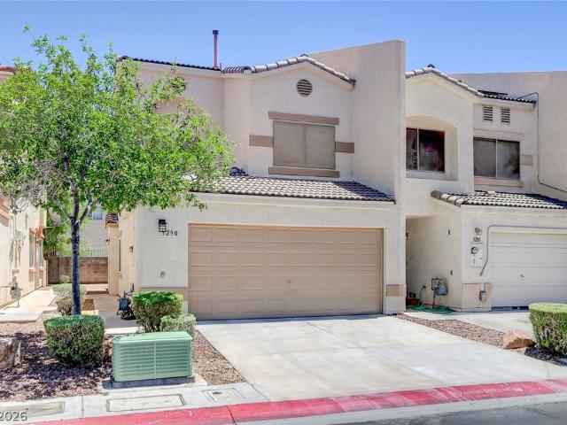 3290 Dragon Fly Street