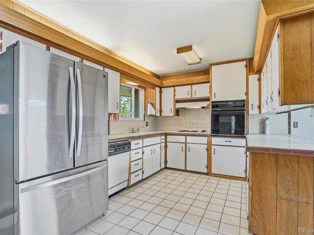 3290 Ward Road