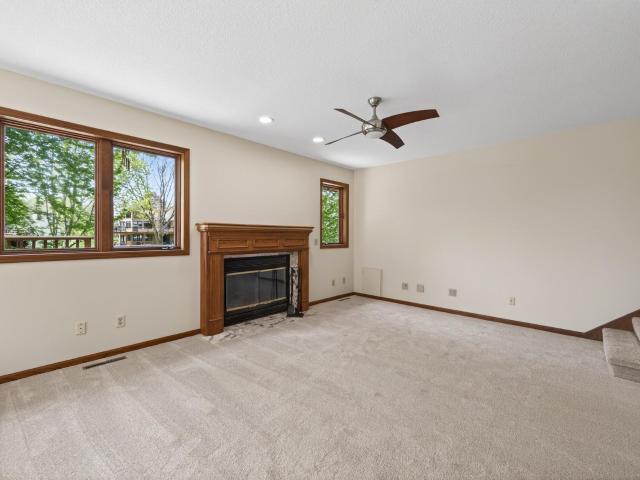 3290 Williams Lane
