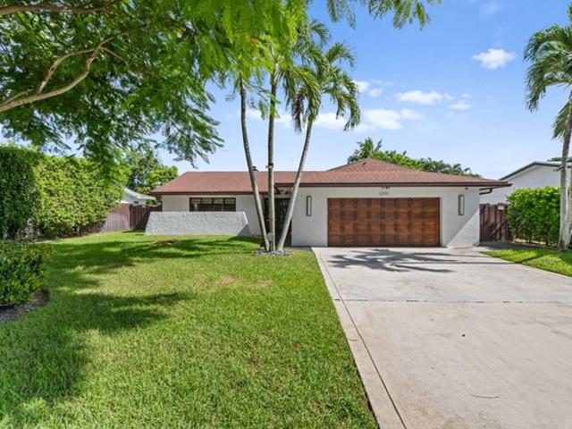 3291 NW 63rd St, Fort Lauderdale, FL 33309