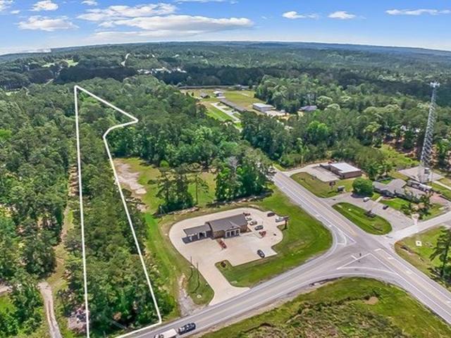 3291 Sam Rayburn Pkwy, Brookeland, TX 75931