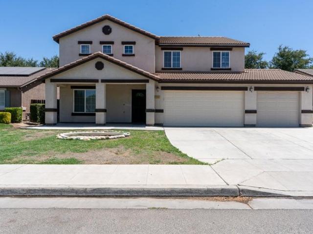3292 N Wheeler Ave, Fresno, CA 93722