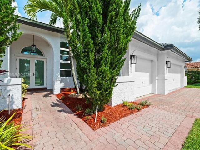 3292 Ridge Trce, Davie, FL 33328