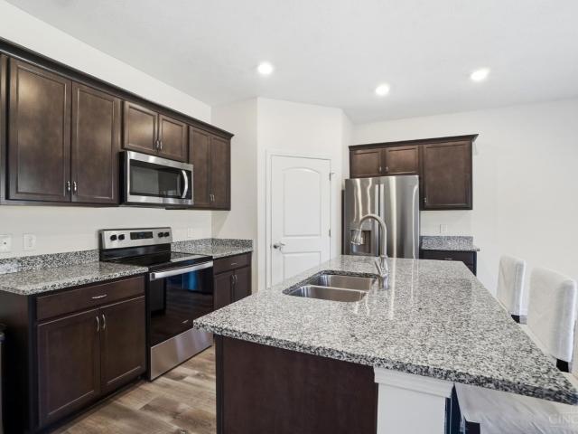3292 Shadow Ridge Court