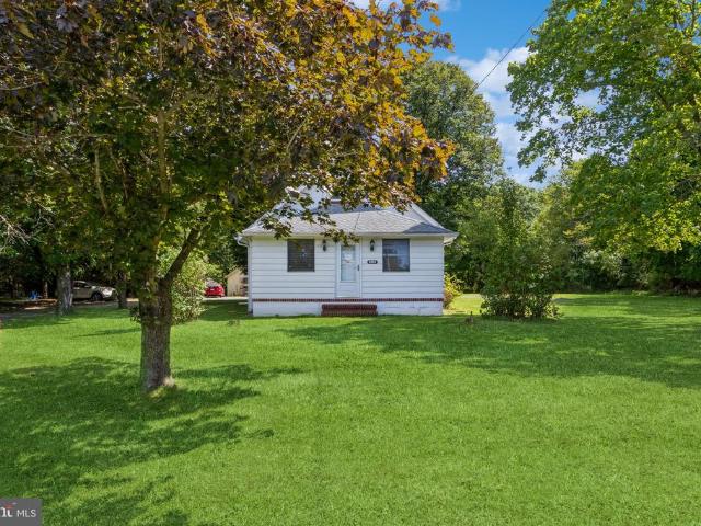 3292 Tuckahoe Road