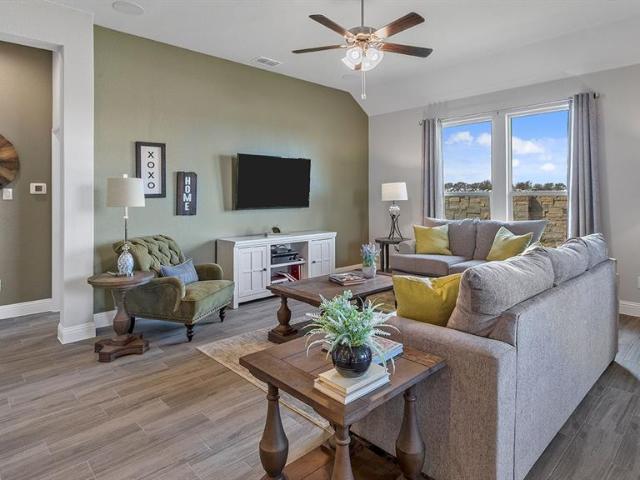 3293 Pier Vw St, Grand Prairie, TX 76065 | MLS #21190