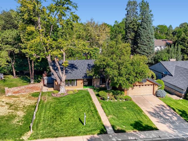 3293 S Oneida Way
