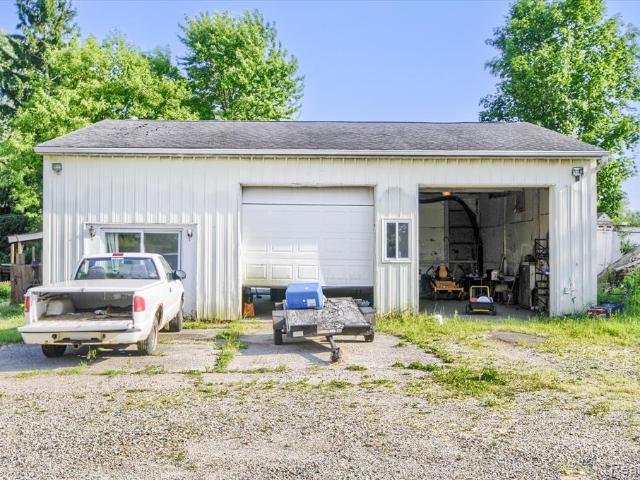 3293 W Oregon Road