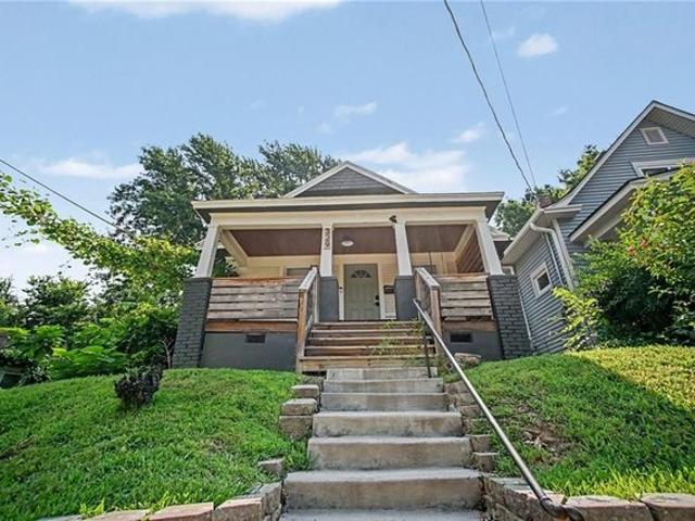 329 Cambridge St, Kansas City, KS 66103