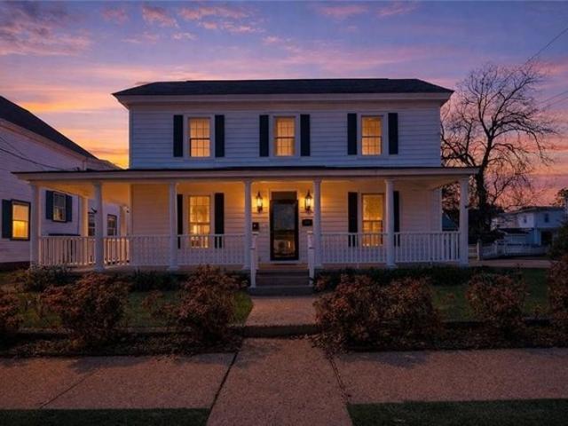 329 Center St, Hampton, VA 23669