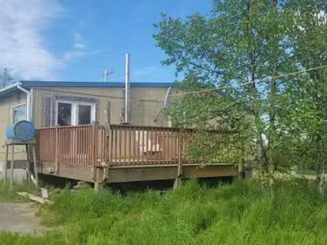 329 AKIACHAK AVE, BETHEL, AK 99559 Single Family Residence For.