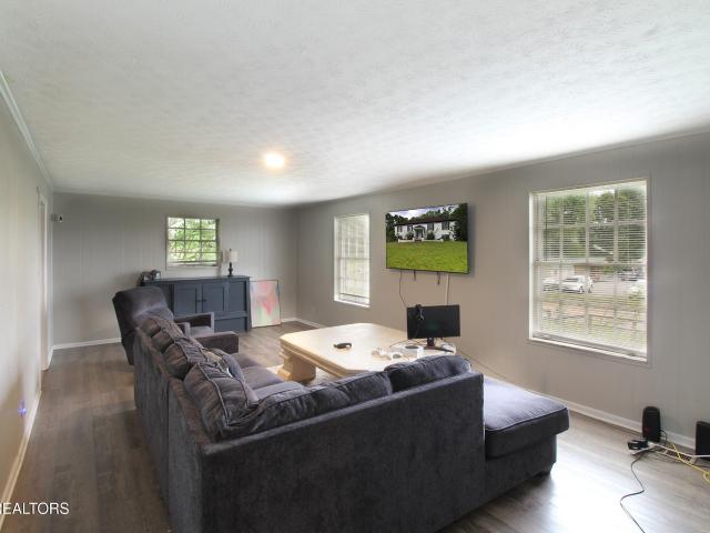 329 Boyds Creek Hwy