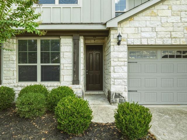 329 Bonnet Blvd