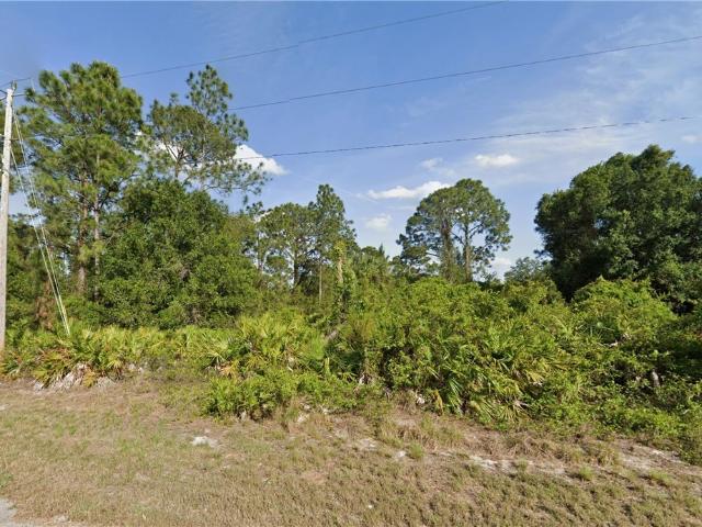 329 Broward Ave, Lehigh Acres, FL 33974 | MLS #2026001 | Compass