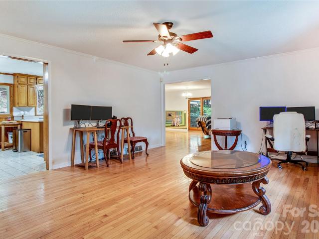 329 Dix Creek #2 Road