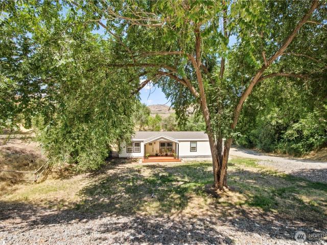 329 E Franklin Street