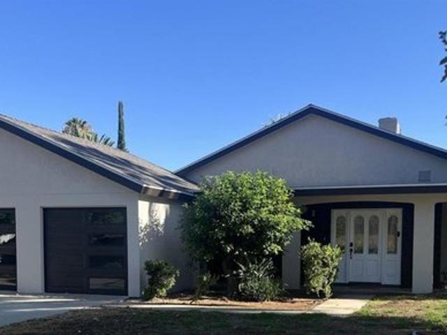 329 E South Ave, Redlands, CA 92373