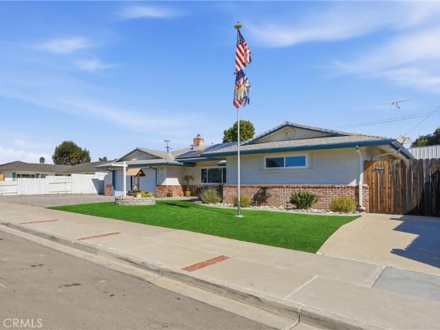 329 Hobbs