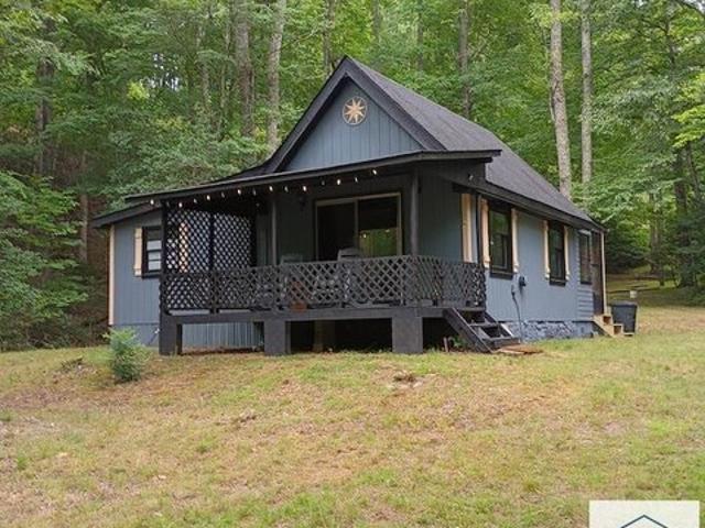 329 Hagerty Dr, Stuart, VA 24171