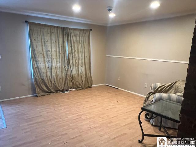 329 N 6th Street