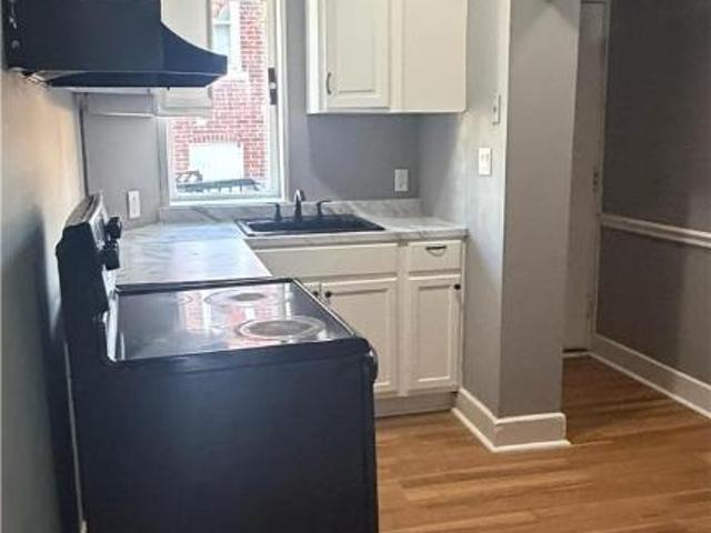 329 N 15TH