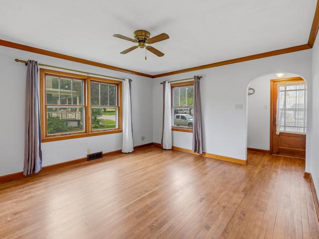 329 Schwartz St