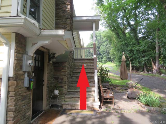 329 Strawtown Road