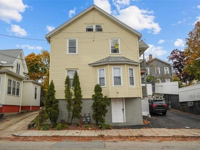 329 Plainfield St, Providence, RI 02909