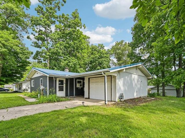 329 Wren Ave, Bellefontaine, OH 43311