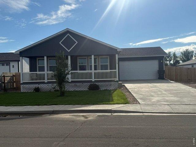 329 Yellowstone Ave, Brush, CO 80723