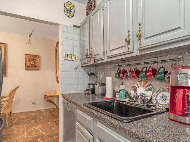 32 40 89th Street, Unit 110