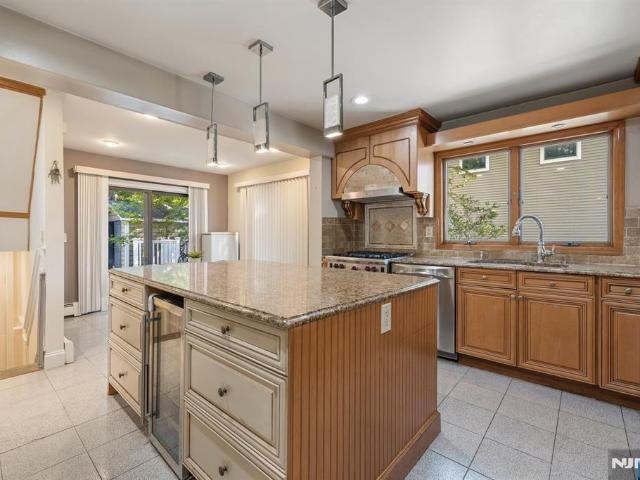 32 03 Norwood Drive
