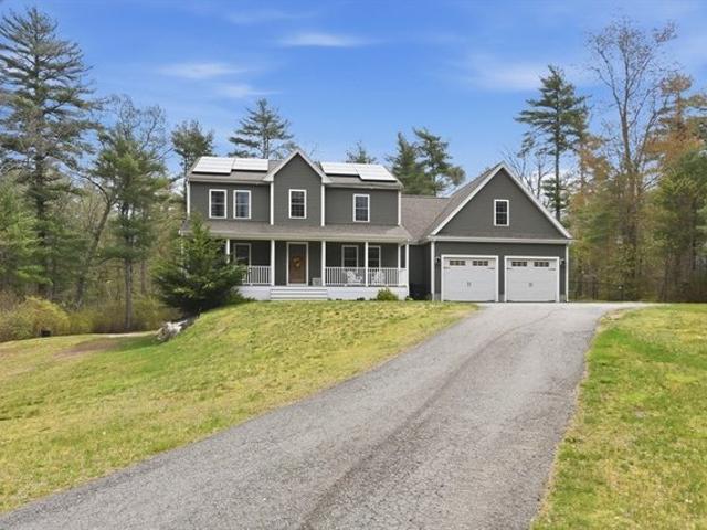 32 1/2 E Howland Rd, Freetown, MA 02717