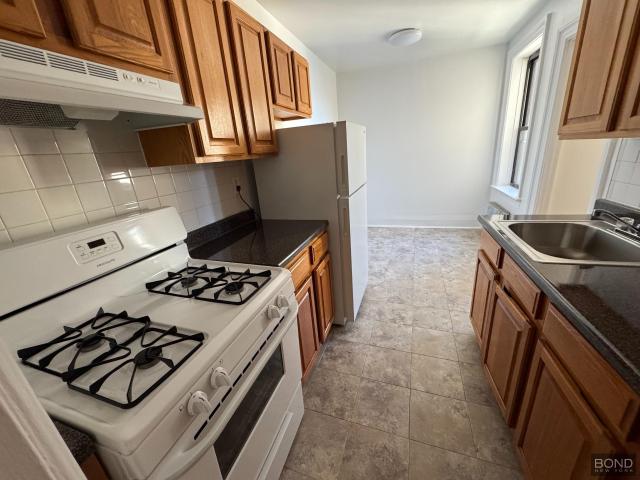 32 15 35th Street, Queens, NY